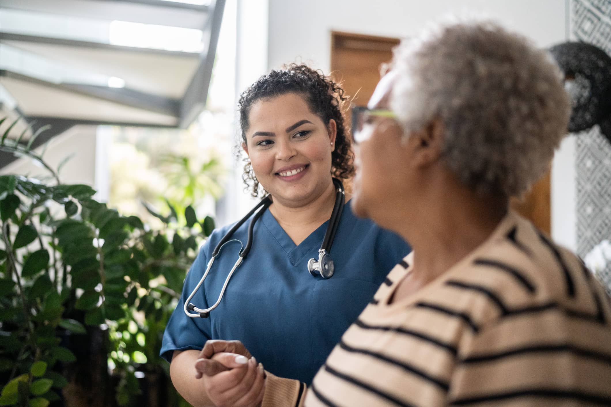 Per Diem Nursing Vs Travel Nursing Nursefinders